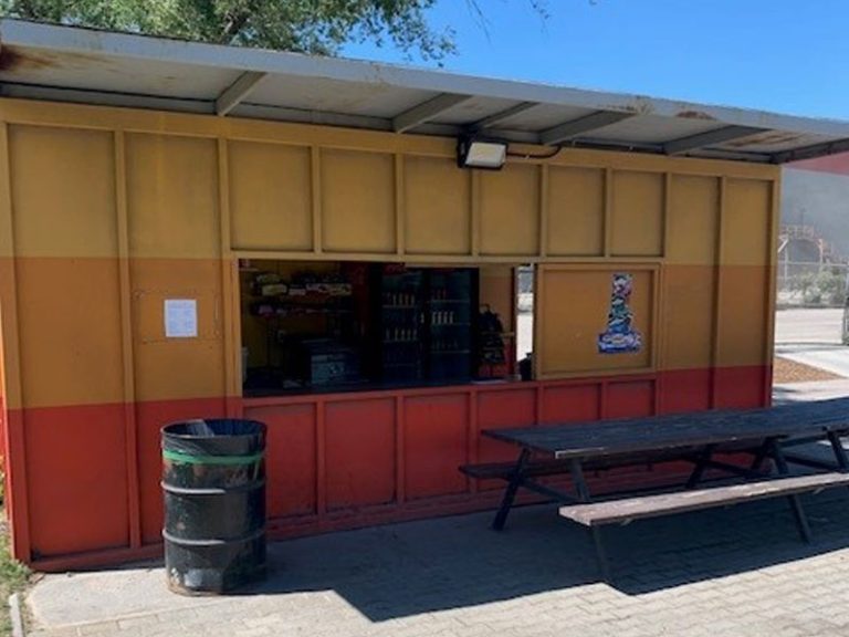 Evraz Park and Pool | Wildlife | Park Near Turvey Center